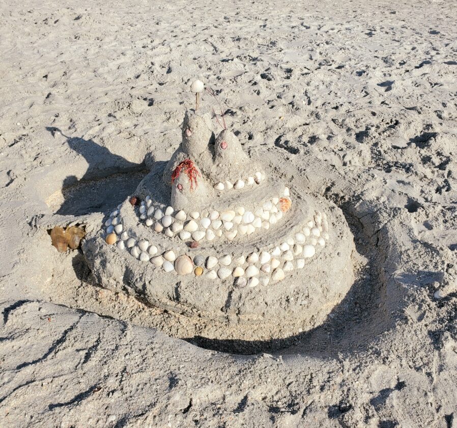 Seashell castle - SANIBEL-CAPTIVA - Island Reporter, Islander and Current